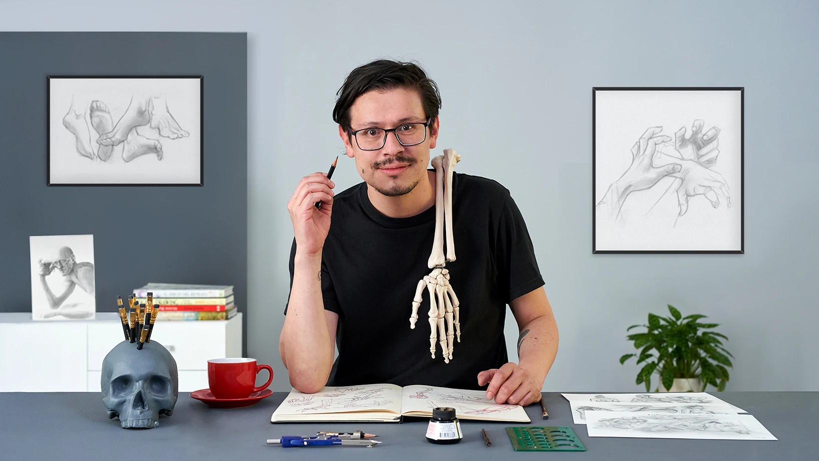 Anatomical Drawing of Limbs, Hands and Feet (Spanish, Eng sub)