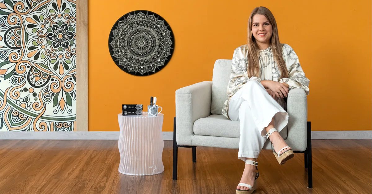 Business Plan for Creatives - Build Your Brand and Career by Lizzie Snow